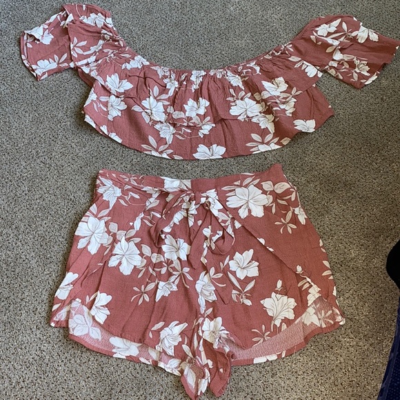 Tobi | Other | Tobi Flower Matching Set | Poshmark